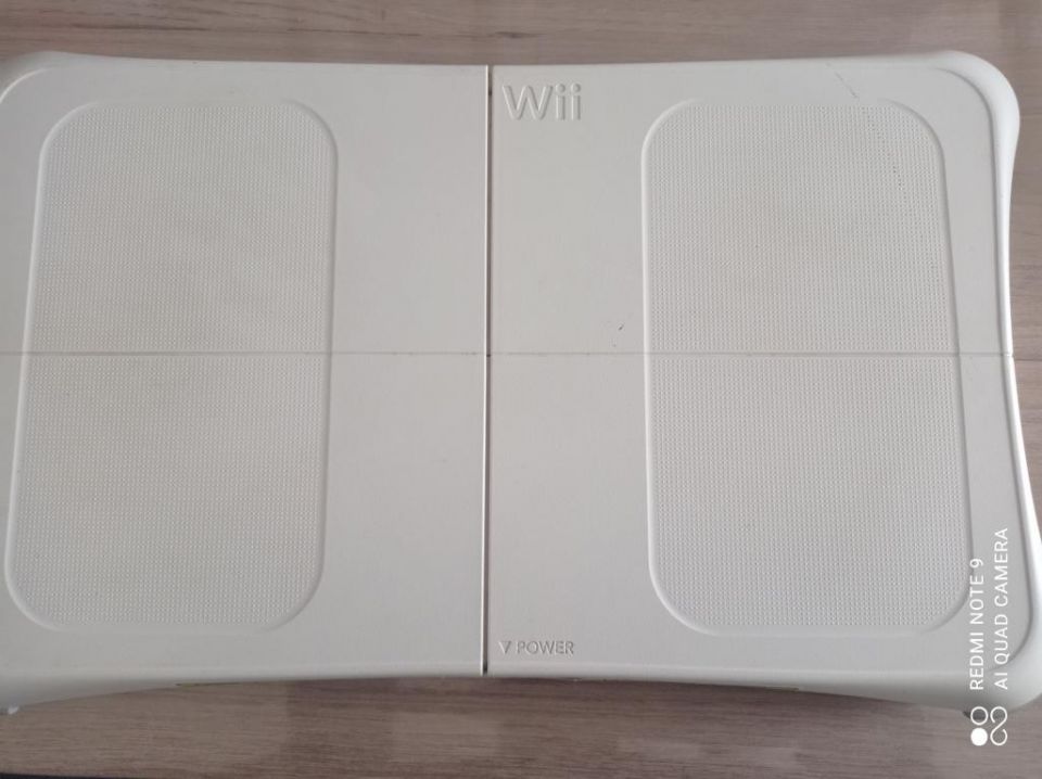 Nintendo - Wii - Balance board .:. Grenier du Geek