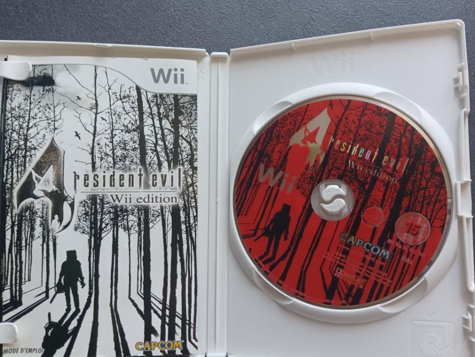 Nintendo - Wii - Resident Evil 4 .:. Grenier du Geek